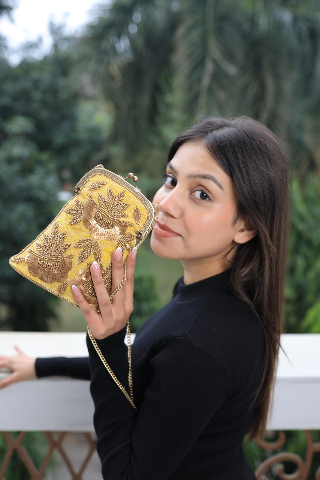 Crossbody Bags – Continuum Accessories